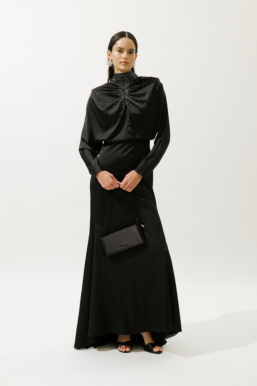 L’Amour Embellished Evening Dress Black – Manuka